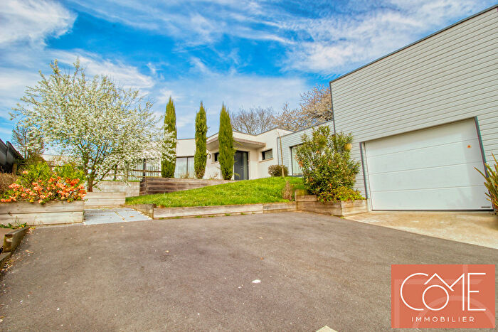 Maison à vendre - Domloup - 5 pièces - 3 chambres