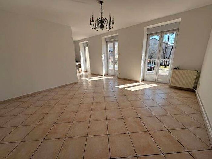 Appartement à louer - Est, Le Péage-de-Roussillon - 4 pièces - 3 chambres