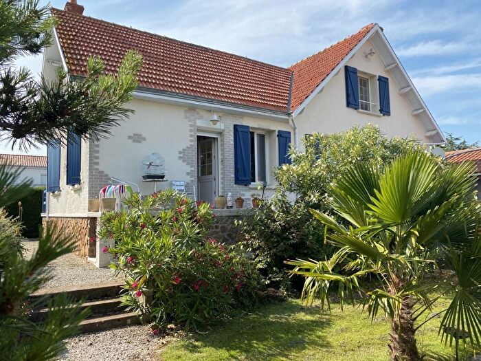 Maison à vendre - Longeville-sur-Mer - 9 pièces - 4 chambres