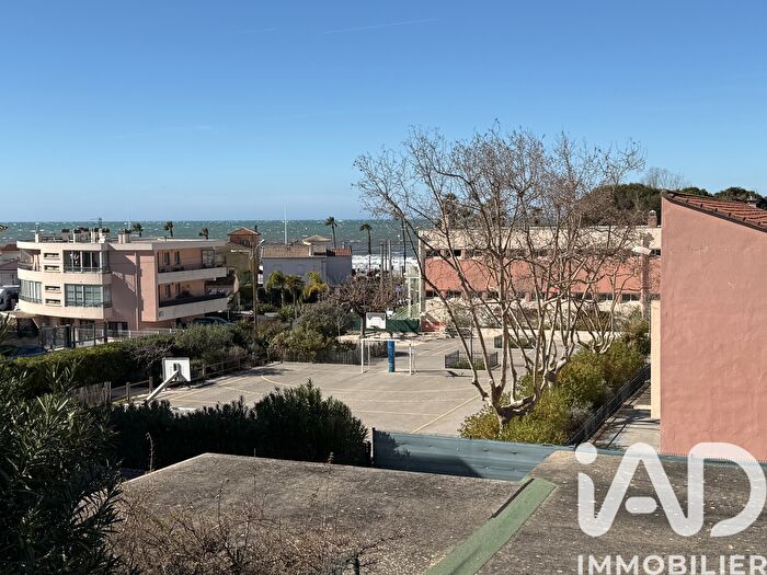 Appartement à louer - Six-Fours-les-Plages, Les Lones, Bucarin, Fort, Les Playes - 3 pièces - 2 chambres