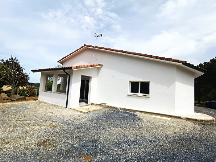 Maison 4 pièces à Sainte-Colombe, à louer
