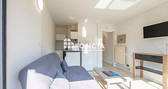 Appartement à vendre - Saint-Raphaël, Santa-Lucia - 1 pièce