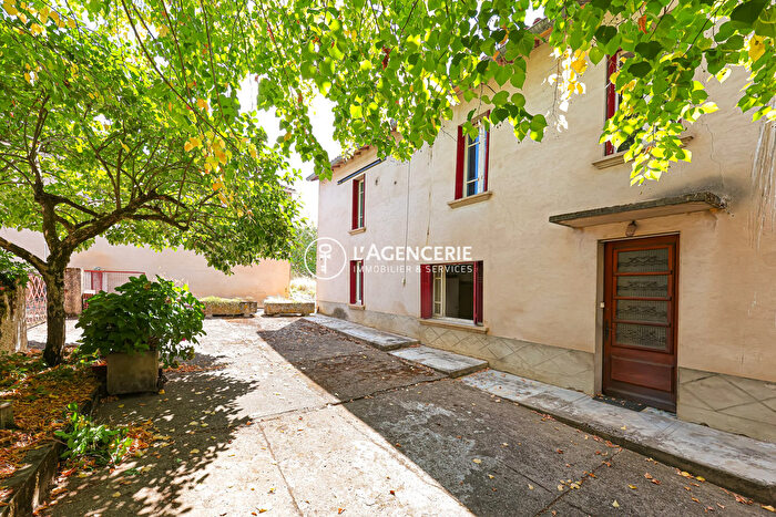 Maison 5 pièces à vendre à Puygouzon
