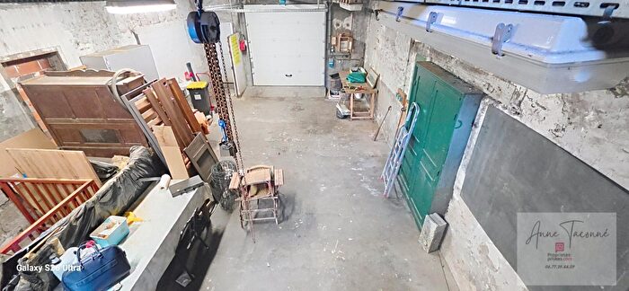 Appartement 1 pièce à Méréville, à vendre