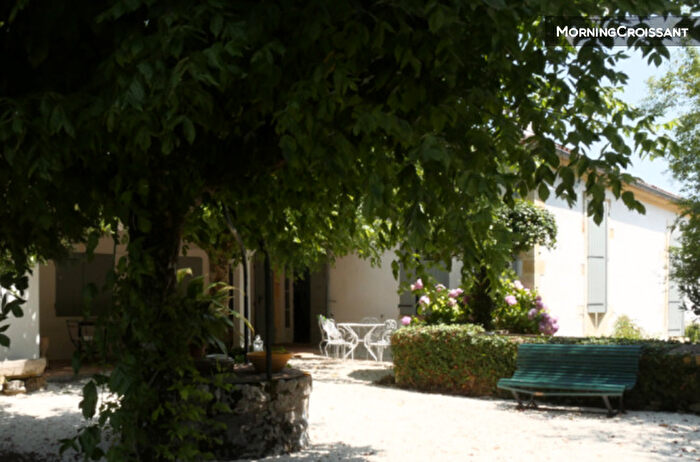 Maison à louer - Saint-Selve - 6 pièces - 3 chambres