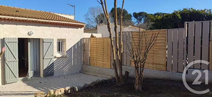 Maison à louer - Trets - 3 pièces - 2 chambres