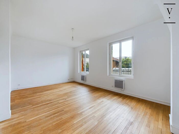 Maison 4 pièces à vendre à Maisons-Alfort, Charentonneau