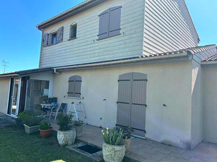 Maison 8 pièces à Carbon-Blanc, à vendre