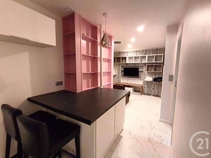 Appartement à louer - Allevard - 2 pièces - 1 chambre