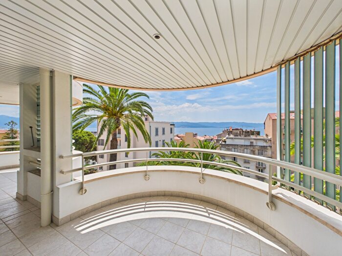 Appartement 4 pièces à Ajaccio, Casone, Trottel, à vendre