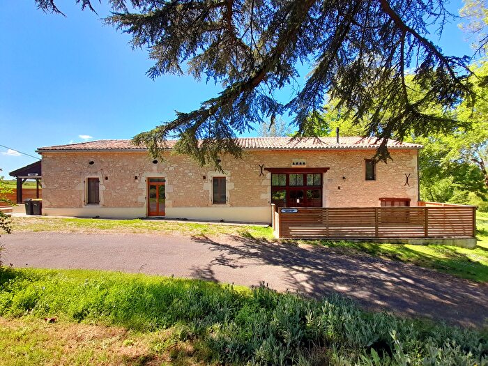 Maison à vendre - Eymet - 17 pièces - 7 chambres