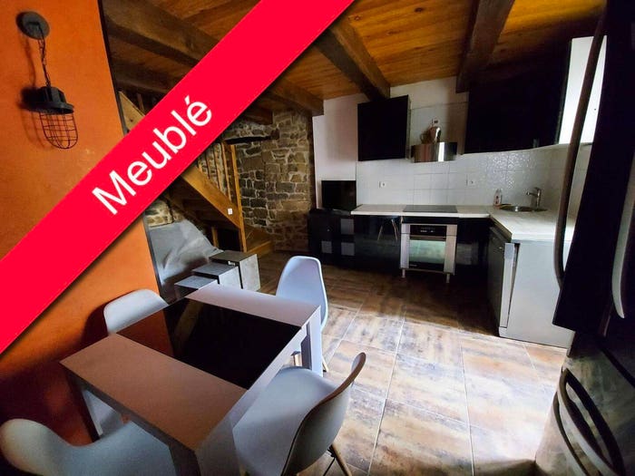 Centre Ancien, Millau : Appartement 3 pièces à louer
