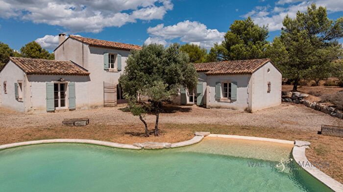 Maison à vendre - Boulbon - 6 pièces - 4 chambres