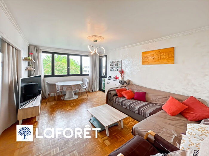 Appartement à vendre - Sainte-Geneviève-des-Bois, Liers, Croix Blanche - 4 pièces - 3 chambres