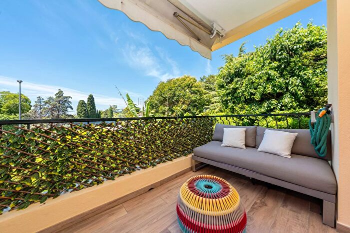 Appartement 3 pièces à Cannes, Californie Pezou, à vendre