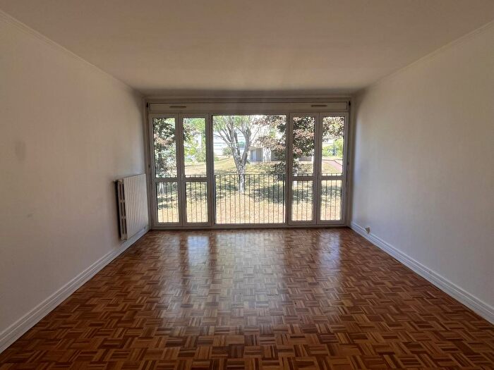 Appartement 4 pièces à vendre à Gif-sur-Yvette, Centre-ville, Mérantaise