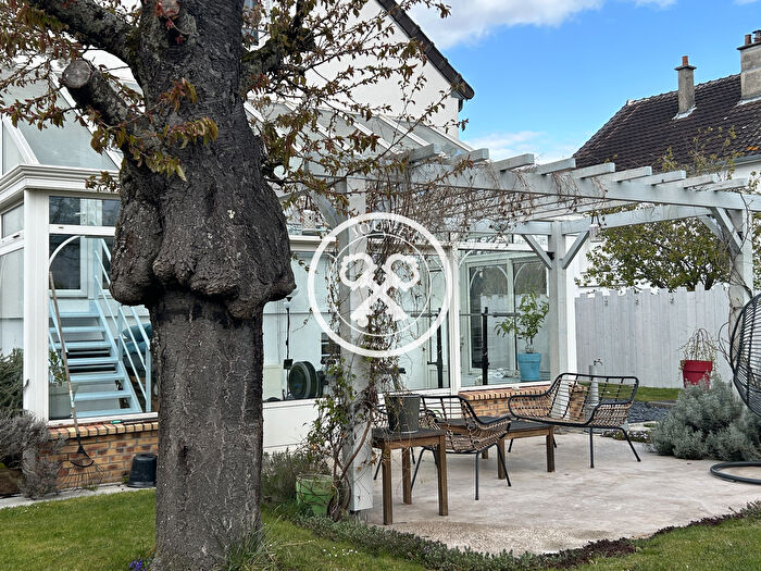 Maison 5 pièces à vendre à Saint-Julien-les-Villas