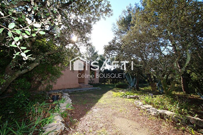 Maison 5 pièces à Nîmes, Terres de Rouvière, L'Eau Bouillie, à vendre
