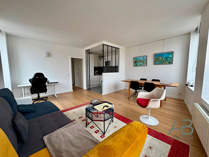 Appartement à vendre - Lille, Centre-ville, Euralille - 2 pièces - 1 chambre