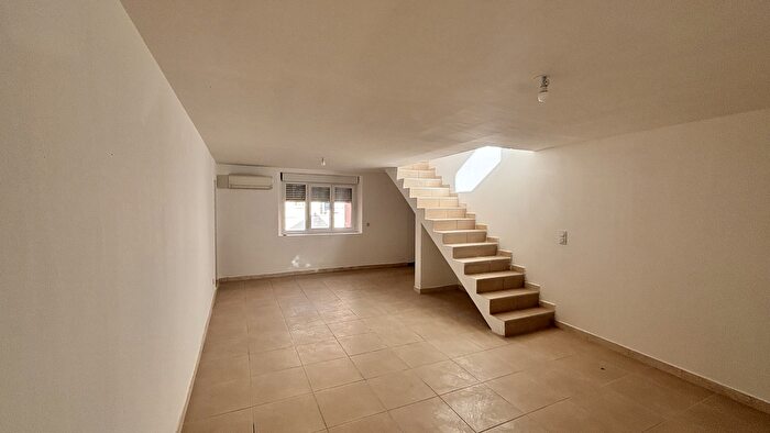 Maison 5 pièces à vendre - Vias, Ville