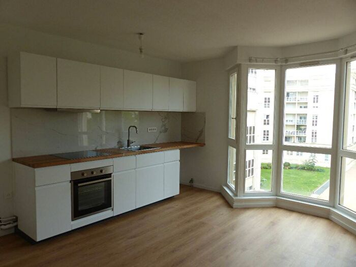 Antigone, Montpellier - Appartement 3 pièces à louer