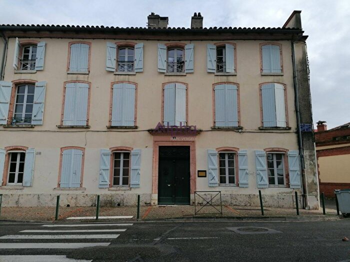 Appartement à louer - Montauban - 4 pièces - 3 chambres