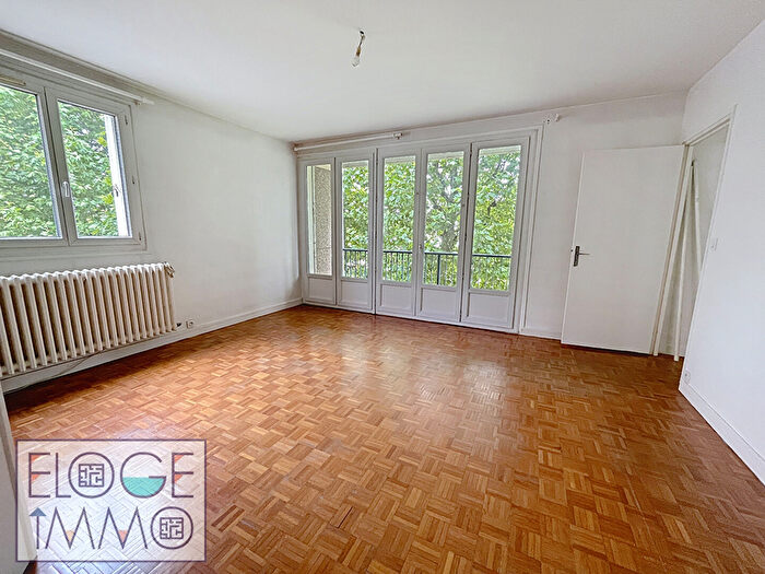 Appartement à louer - Rouen, Centre-ville Rive gauche - 3 pièces - 2 chambres