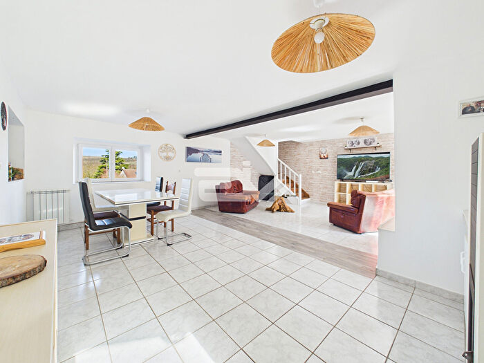 Maison à vendre - Prouilly - 6 pièces - 4 chambres