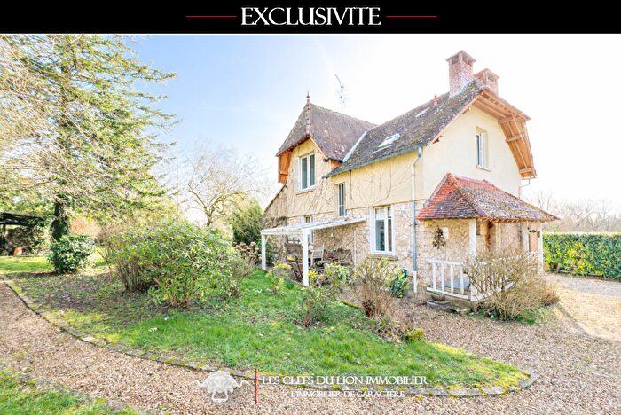 Maison à vendre - Courtenay - 7 pièces - 4 chambres