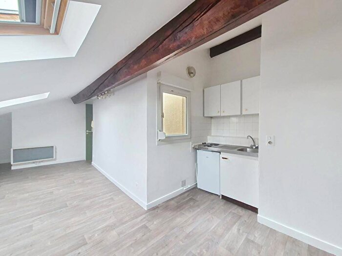 Appartement à louer - Lecoq, Clermont-Ferrand - 1 pièce