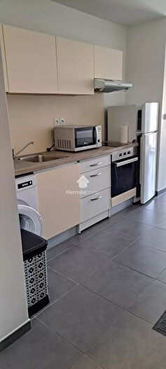 Appartement à louer - Marseille e , La Blancarde - 2 pièces - 1 chambre