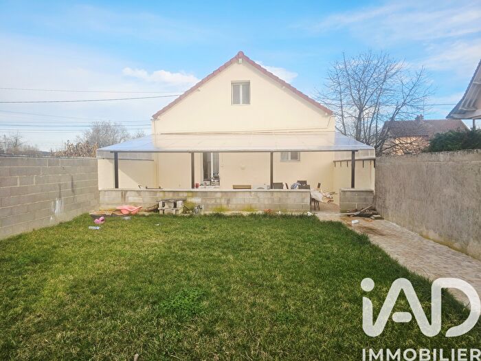 Maison à vendre - Cézy - 5 pièces - 3 chambres