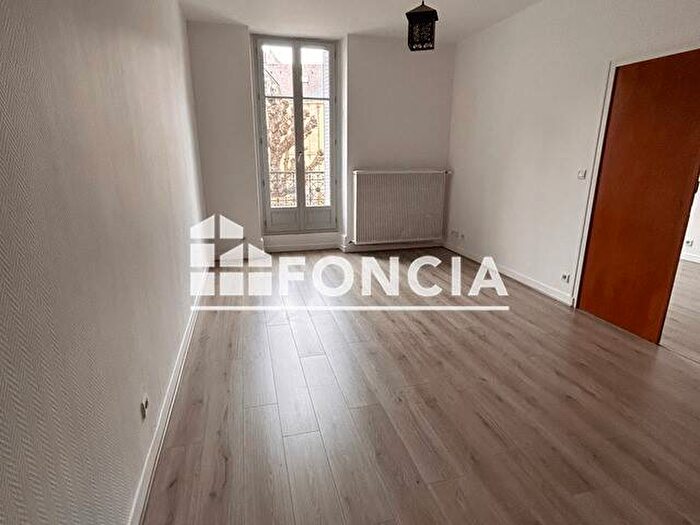 Appartement à louer - Grangier, Dijon - 2 pièces - 1 chambre