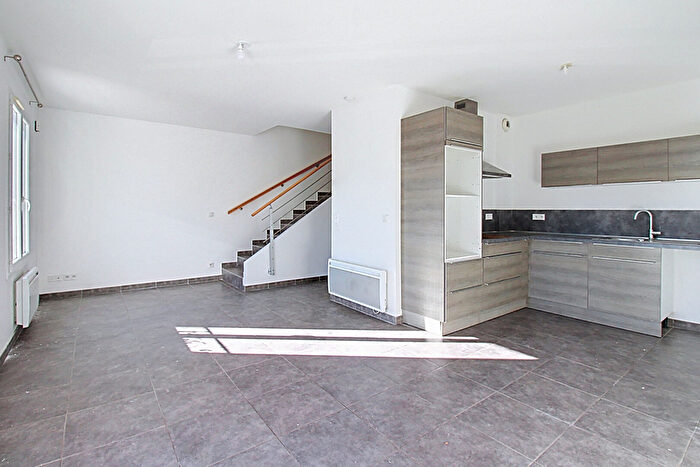 Appartement à louer - Vidauban - 3 pièces - 2 chambres