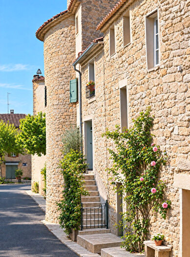 Maison 3 pièces à vendre à Lagnes