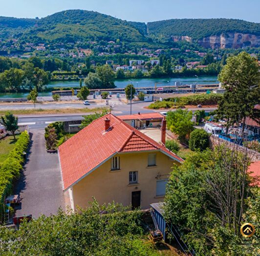 Maison 6 pièces à vendre à Rochetaillée-sur-Saône