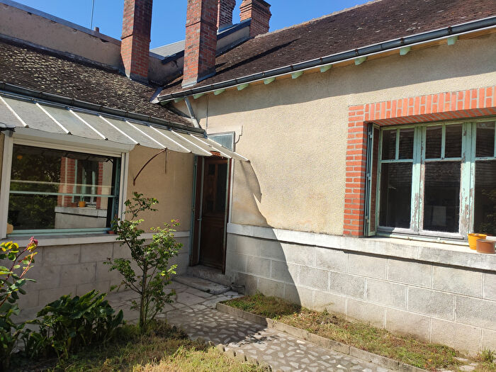 Maison à vendre - Dhuizon - 3 pièces - 2 chambres