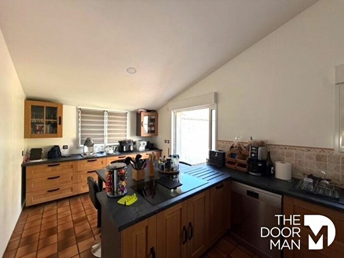 Dompierre-sur-Mer - Maison 5 pièces à vendre