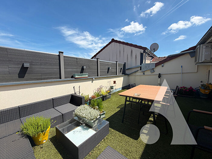 Appartement 4 pièces à Troyes, Charmilles, à vendre