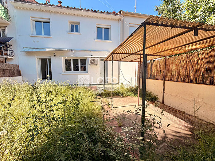 Maison 5 pièces à Perpignan, Bas Vernet, Clodion, à vendre