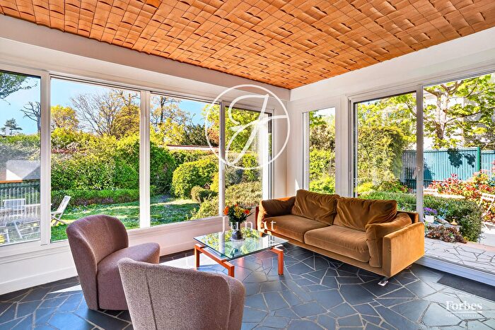 Maison 7 pièces à Chatou, Sud, à vendre
