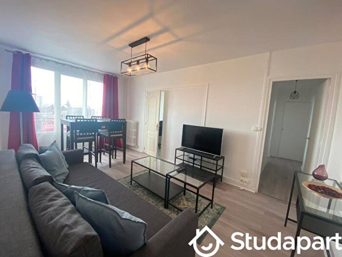 Appartement à louer - Gare, Troyes - 1 pièce - 2 chambres