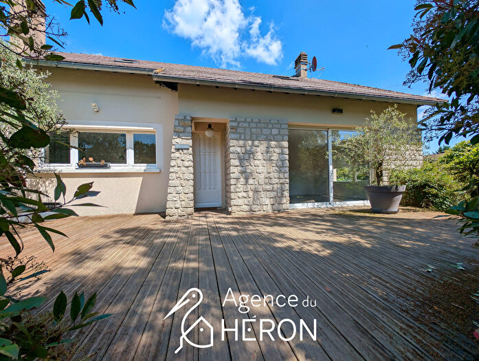 Maison à vendre - Bourron-Marlotte - 7 pièces - 4 chambres