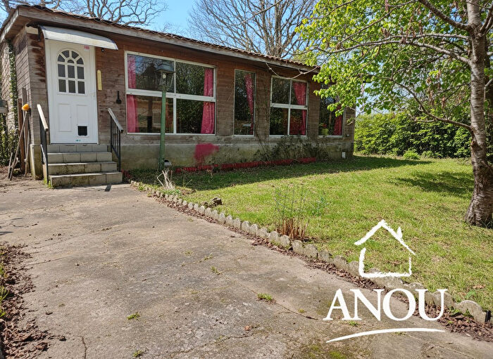 Maison à vendre - Combres - 4 pièces - 2 chambres