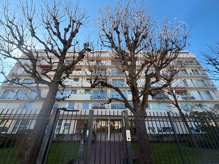 Appartement à vendre - Courbevoie, Bécon - 2 pièces - 1 chambre