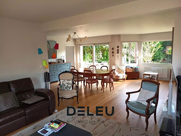 Maison 8 pièces à Bondues, à vendre