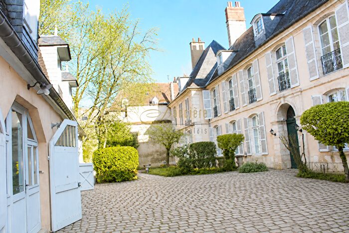 Bourges, Centre-ville, Charlet, Lahitolle, Pignoux, Sembat - Appartement 2 pièces à vendre