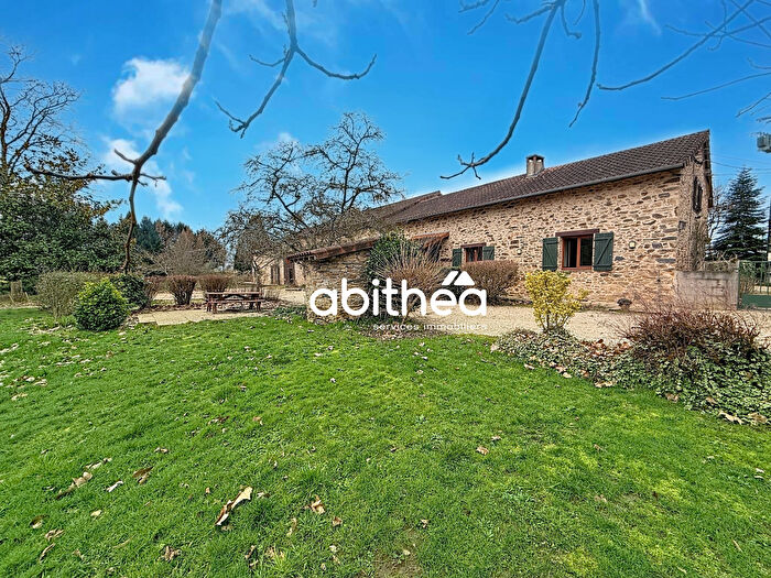 Maison à vendre - Bussière-Galant - 10 pièces - 7 chambres