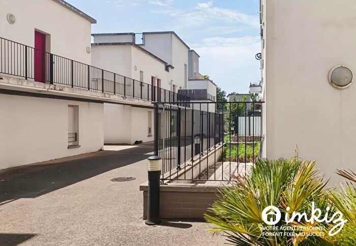 Appartement 2 pièces à Stains, Le Vieux Stains, à vendre
