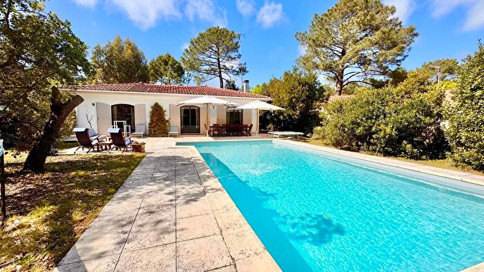 Maison à vendre - Lège-Cap-Ferret - 5 pièces - 5 chambres